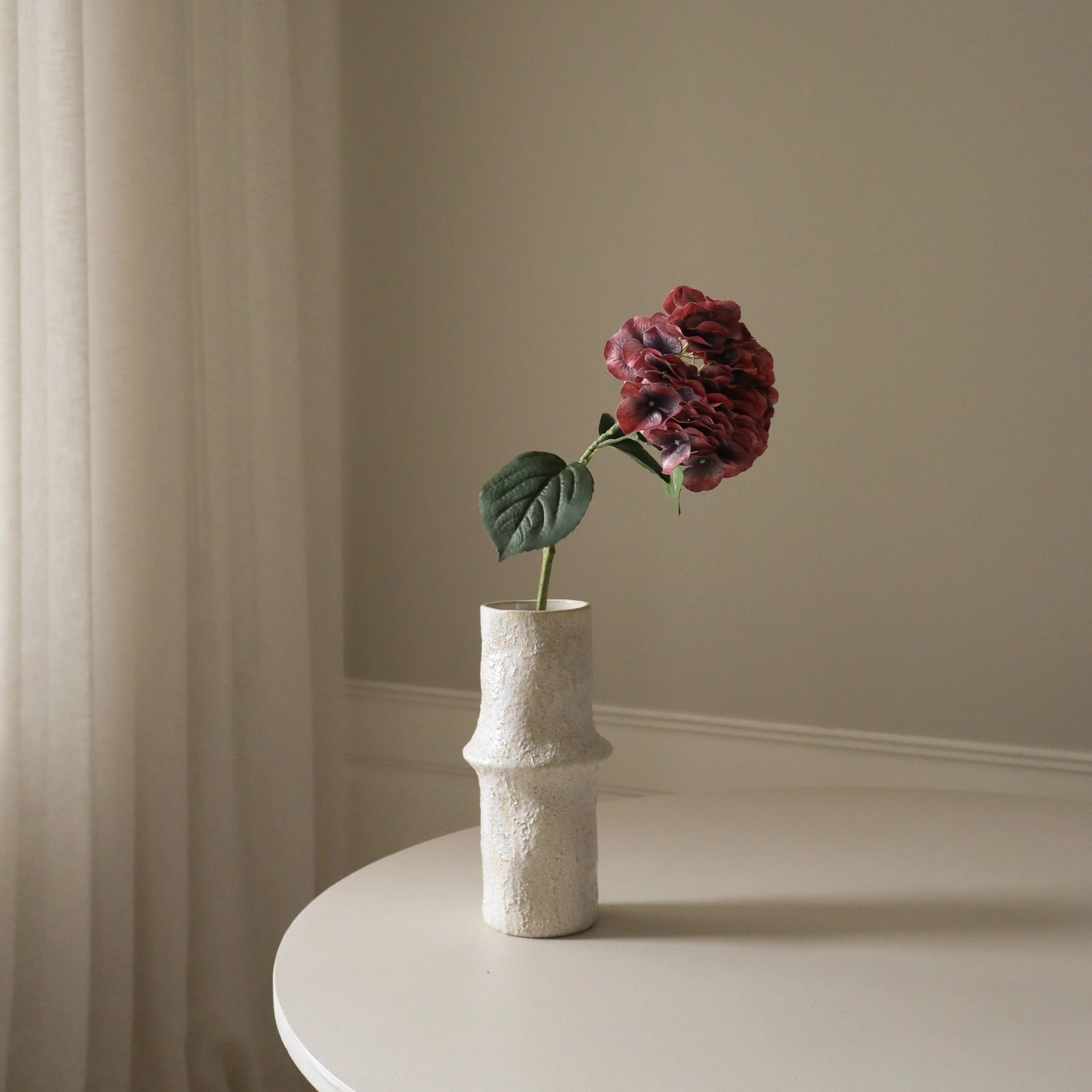 Hydrangea Flower – Andrá Reykjavík